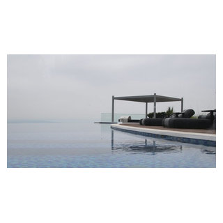 Sky Lane - Brentwood - Modern - Pool - Los Angeles - by Isabel Moritz ...