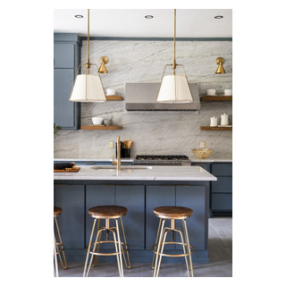 Parade 2019 - Farmhouse - Kitchen - Oklahoma City - by Micah & Co. | Houzz