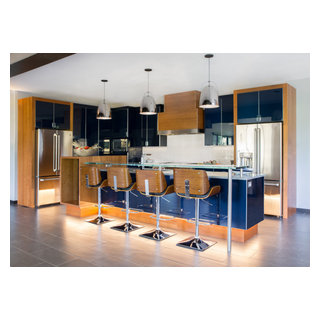 Dramatic Family Home - Modern - Kitchen - Cedar Rapids - by Wiles ...