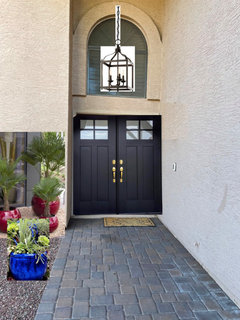 Paint exterior pop-outs a different color or not? | Houzz Forum