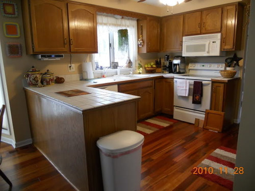 Tigerwood floor what cabinet color?