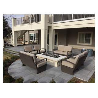 Craftsman Courtyard - Craftsman - Patio - Omaha - by Canopy Gardens | Houzz