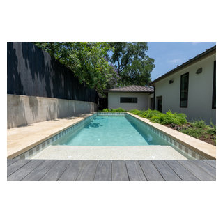 Texas Tiny Pools: Greyscale Striped Pool Waterline - Modern - Pool ...