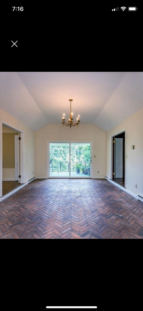paint brick floors?