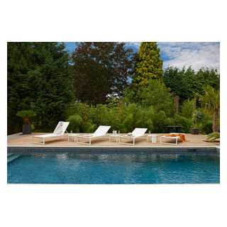Eos Pool Side - Modern - London - by User | Houzz