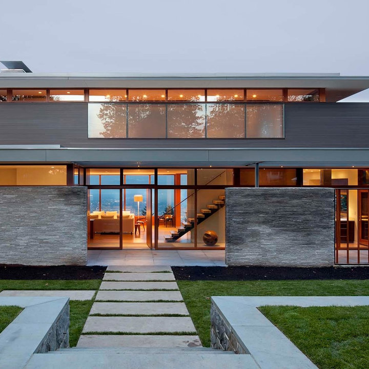 75 Beautiful Glass House Exterior Ideas & Designs - December 2025 ...