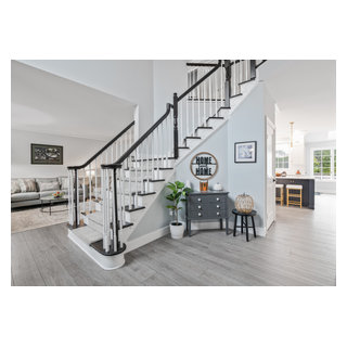 Arlo Signature | Modin Rigid LVP Customer Space | Farmingdale, New ...