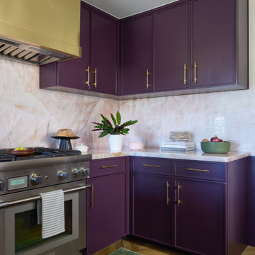 75 Kitchen with Pink Countertops Ideas You'll Love - December, 2025 | Houzz