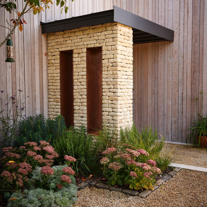 75 Beautiful Side House Exterior Ideas and Designs - April 2026 | Houzz UK