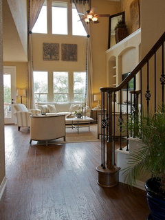 Asymmetric windows PLEASE Help!