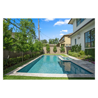 Lux Contemporary Family Home - Bellaire, TX - Contemporary - Pool ...