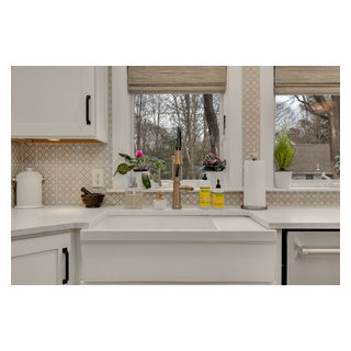 Antique Cape Cod Farmhouse - Farmhouse - Kitchen - Boston - by Fresh ...