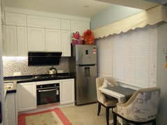 Share photos of your 150- to 200-square-foot kitchen! | Houzz Forum