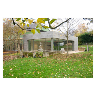 Manderley Pool House - Contemporary - Exterior - Buckinghamshire - by ...