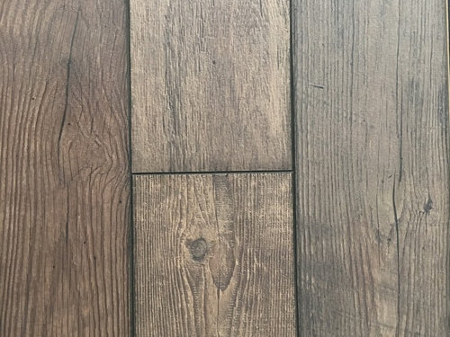 Color Variation in Wood flooring: classic or trendy?