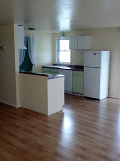 Share photos of your 150- to 200-square-foot kitchen!