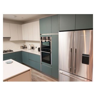 Sleek Kitchen Design in Headstone By Kudos Interior Designs ...