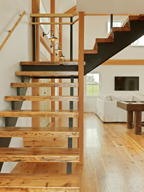 Pine Staircase Home Design Ideas, Pictures, Remodel and Decor