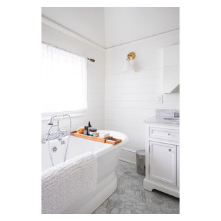 Carriage House, Boston - Bathroom - Boston - by Serret Residential | Houzz