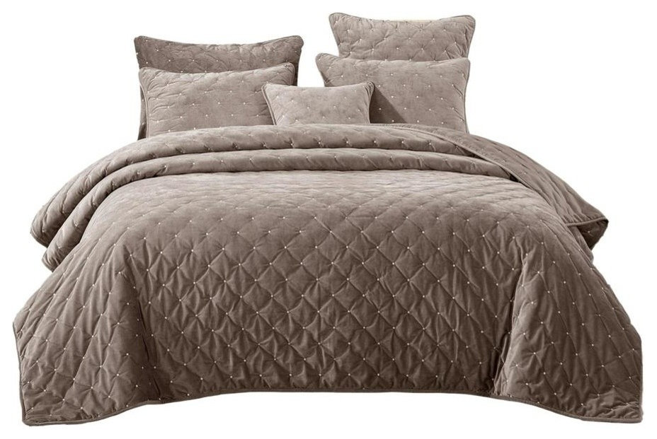 Beige Velvet Diamond Tuft Bedspread Set, Cal King - Contemporary ...