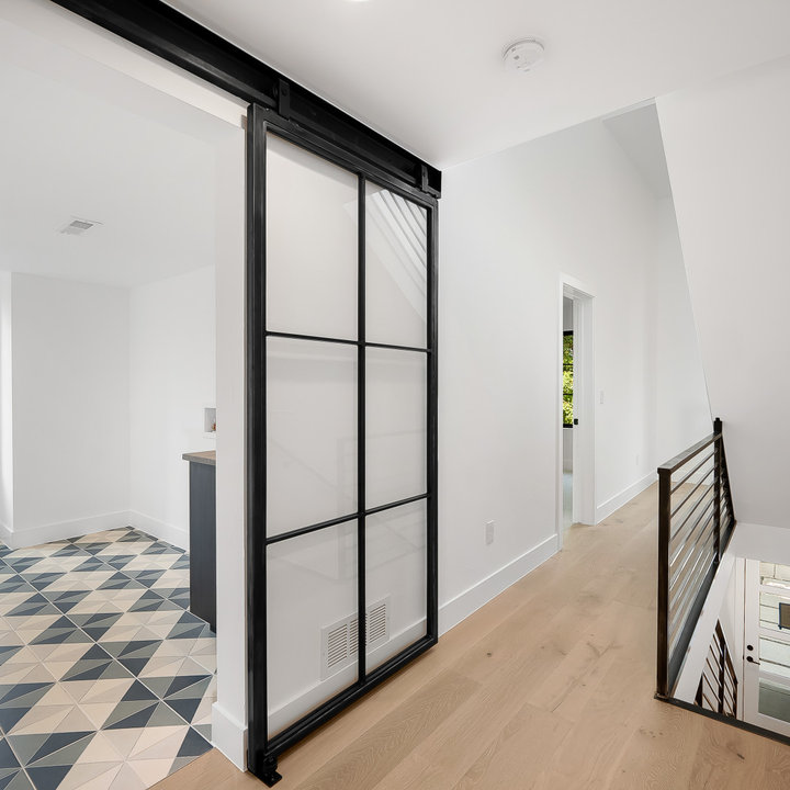 75 Industrial Laundry Room Ideas You'll Love - June, 2025 | Houzz