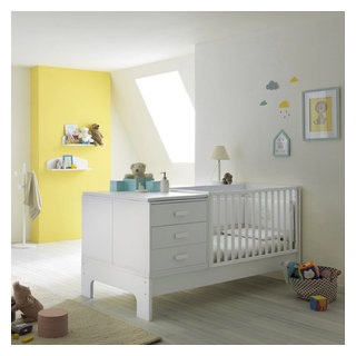 Explorer white wooden convertible baby cot by Pali - Modern - London ...