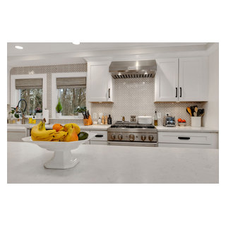 Antique Cape Cod Farmhouse - Farmhouse - Kitchen - Boston - by Fresh ...