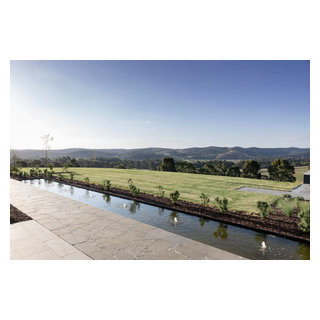 Woorarra House Fountain Reflection Pool - Modern - Pool - Melbourne ...