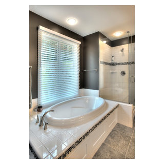 Timber Frame - Bathroom - Columbus - by Shrock Premier Custom ...