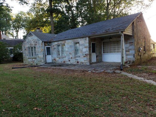 Blending the house and garage exteriors