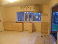 Hood for Range in Front of Window