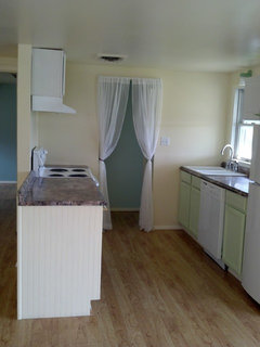 Share photos of your 150- to 200-square-foot kitchen!