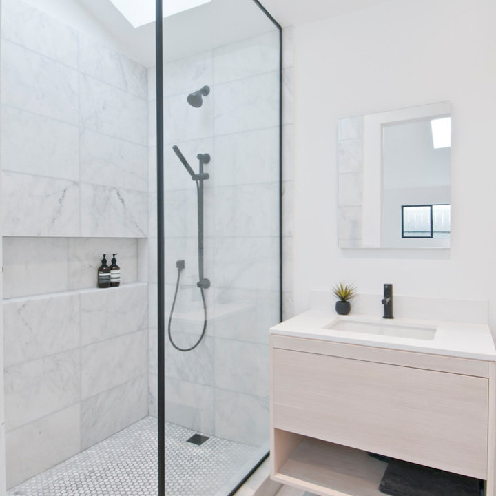 75 White Marble Tile Bathroom Ideas You'll Love - December, 2025 | Houzz