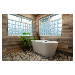 Bothell Nature Oasis - Rustic - Bathroom - Seattle - by Designed Smart ...