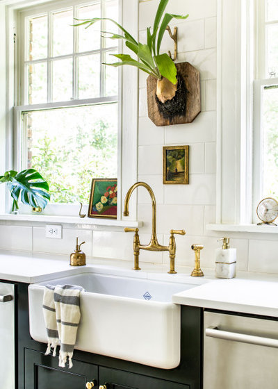 20 Stylish Kitchen Sink Setups