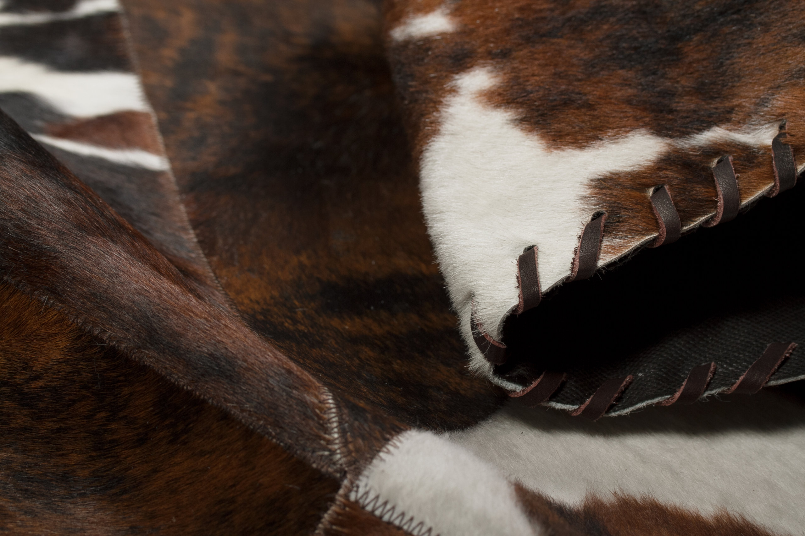 NATURAL RUNNER STITCH COWHIDE RUGS AproX 2' X 6' CHOCOLATE & NATURAL, 2 ...