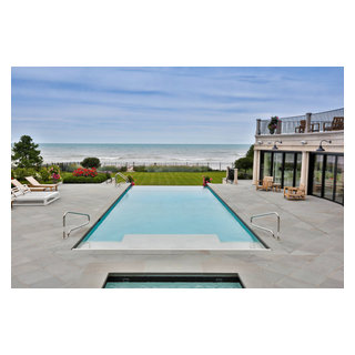 Wilmette, IL Rectilinear Swimming Pool with Separate Hot Tub ...