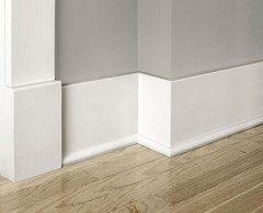 cove moulding at baseboard?