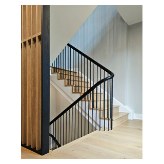 115_Stunning Continuous Rail System on 3 Story Floating Stairs ...