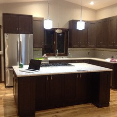 Has anyone installed lg hausys aria quartz?