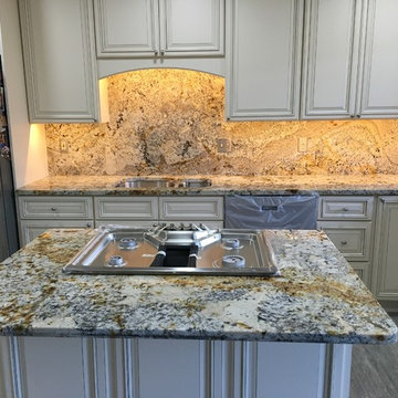 Full Height Granite Backsplash - Photos & Ideas | Houzz