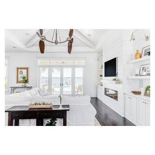 ALICE RIVER HOUSE PROJECT - Beach Style - Living Room - Miami - by ...