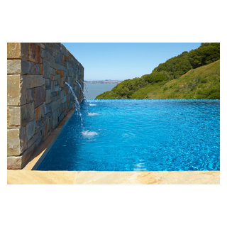 Ridgetop Home - Pool - San Francisco - by Scott Lewis Landscape ...