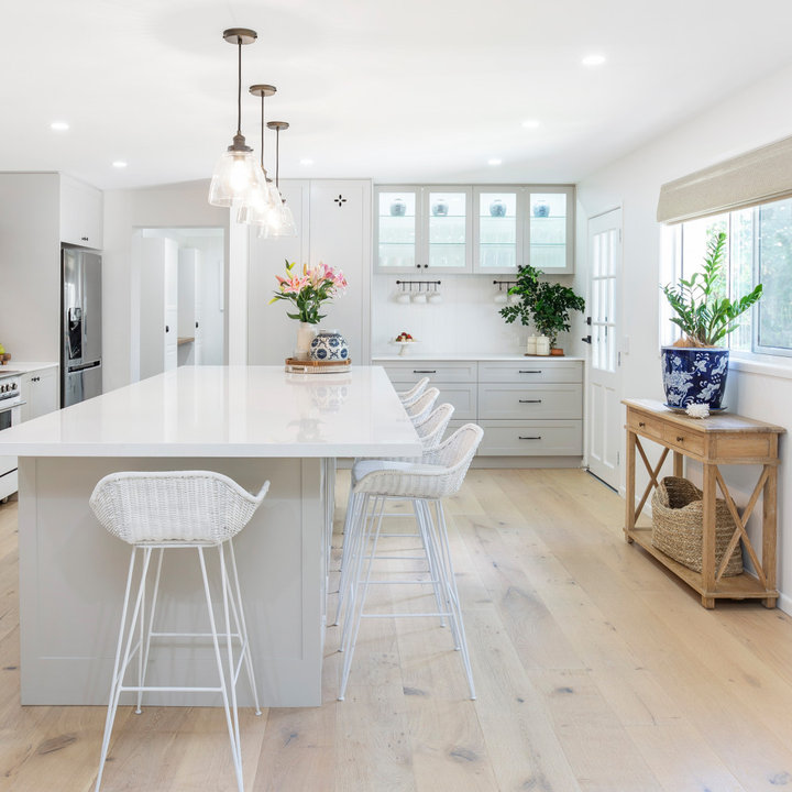 75 Beautiful Beach Style Kitchen Ideas & Designs - March 2023 | Houzz AU