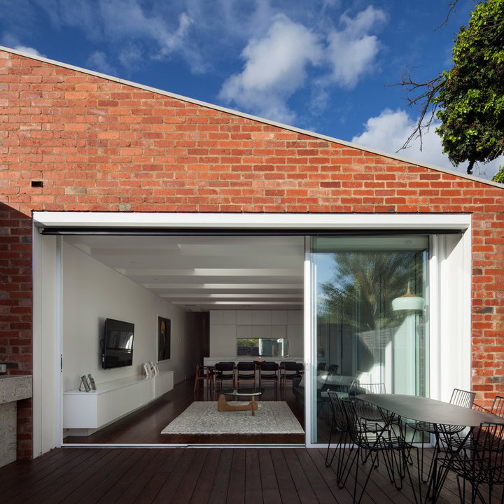 Asymmetrical Roof - Photos & Ideas | Houzz