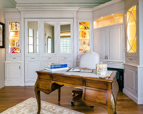 Mid-Sized Home Office Design Ideas, Remodels & Photos