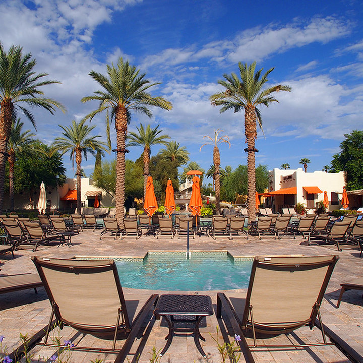 75 Front Yard Pool Ideas You'll Love - June, 2026 | Houzz