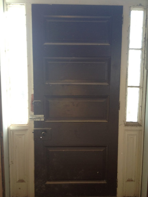 Is this the original front door for a 1700's Georgian Colonial in PA?