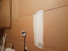 plastering on old (brown) drywall