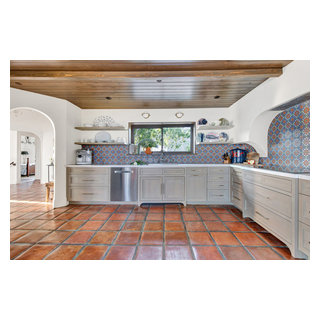 Malibu Beach House - Mediterranean - Kitchen - Los Angeles - by Shannon ...